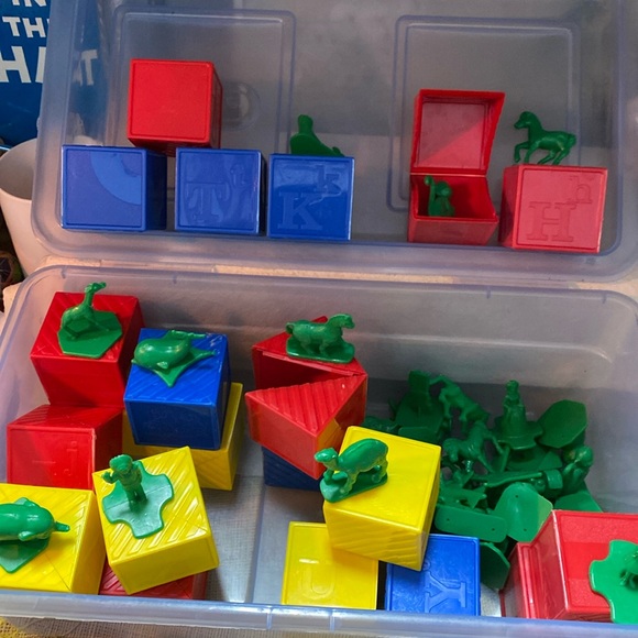 Tupperware | Games | 97s Tupperware Busy Blocks | Poshmark